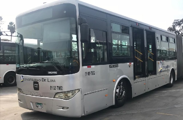 Busmax Perú